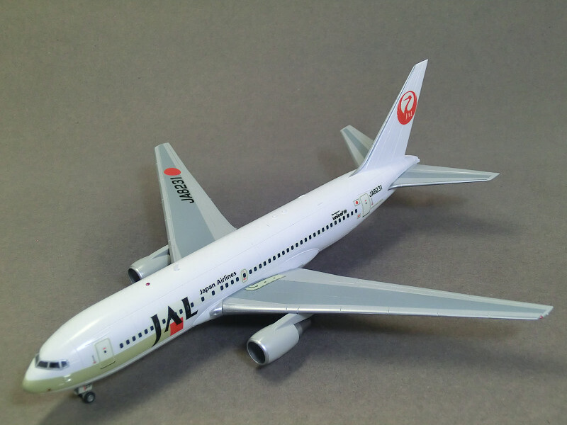 【ハセガワ】1/200 JAL機2機製作 その3: 【工房ネコの手】プラモ製作日記